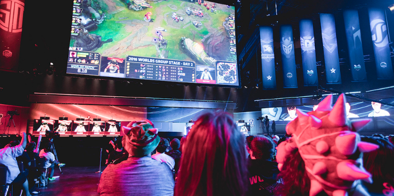 2016WC 小組賽第二天，FW及ahq雙雙陷入苦戰各吞一敗 | 4Gamers