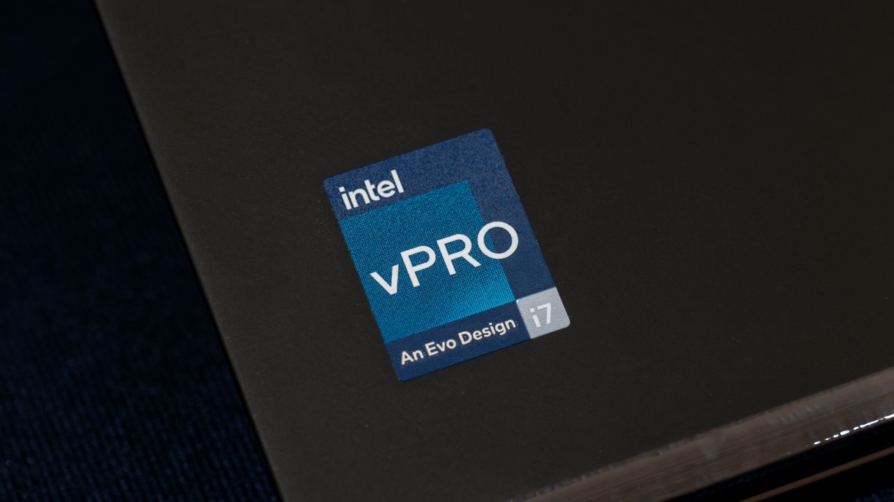 Intel推出整合Evo設計的vPro商用筆電新機，具備AI威脅偵測功能 | 4Gamers
