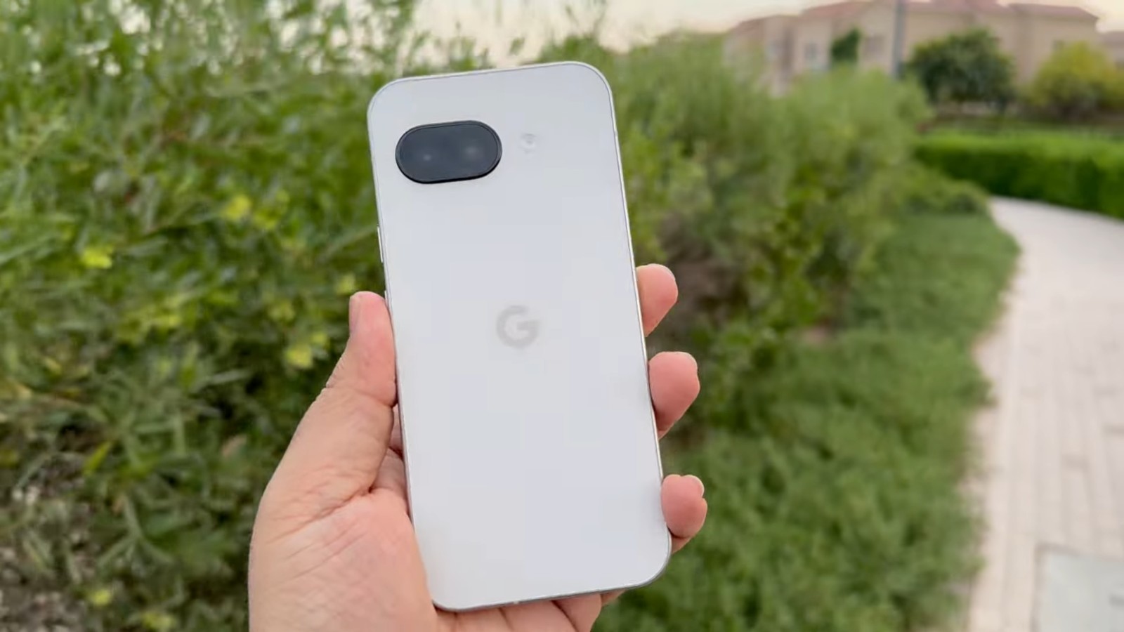 Google又又又保密失敗，Pixel 9a被完整提前開箱實測 | 4Gamers