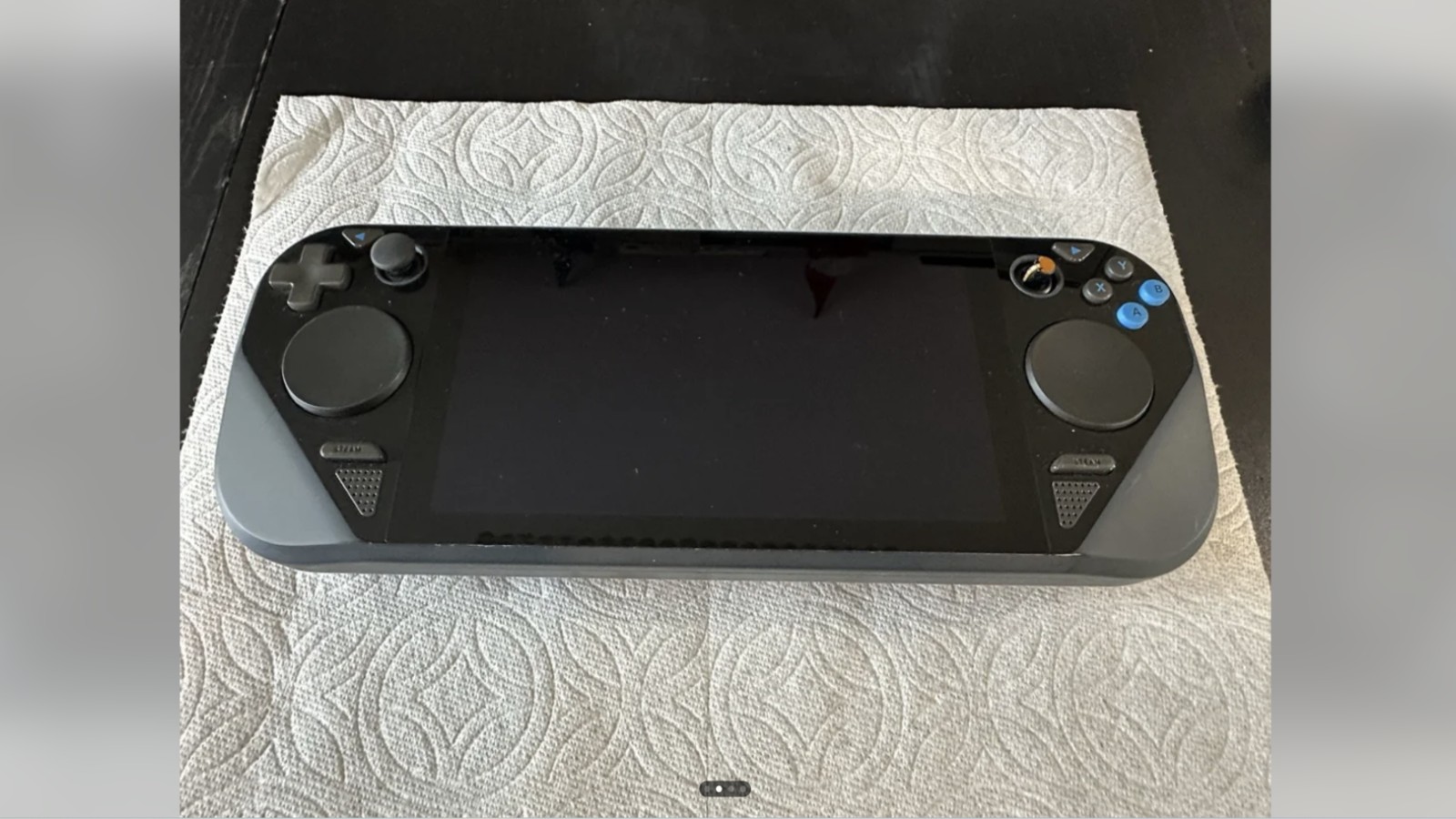 Steam Deck engineering prototype appeared on eBay and was bought for NT ...