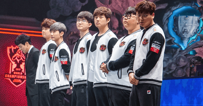 WC 2017｜SKT完美團戰強行續命，最後一局生死戰登場 | 4Gamers